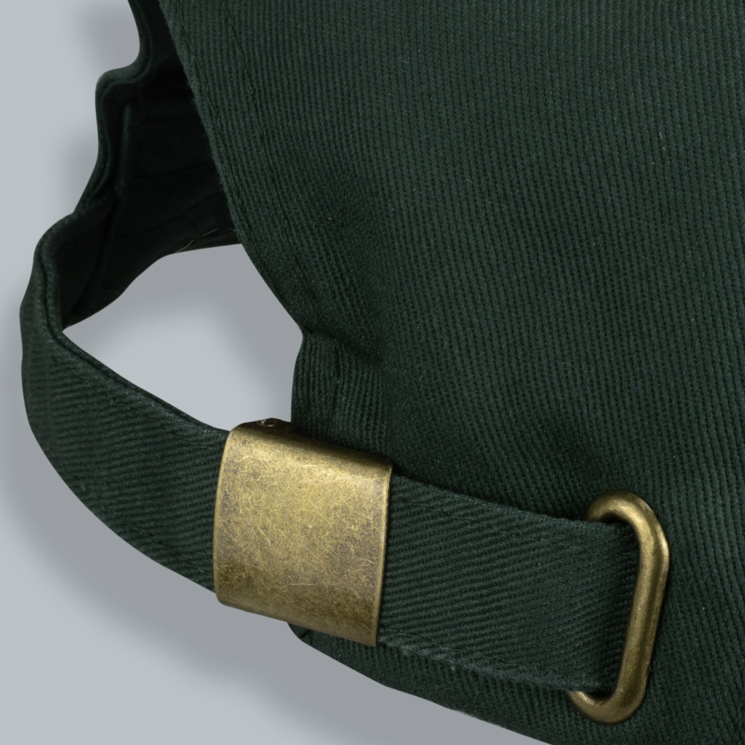 TRENDS | Outback Suede Peak Cap