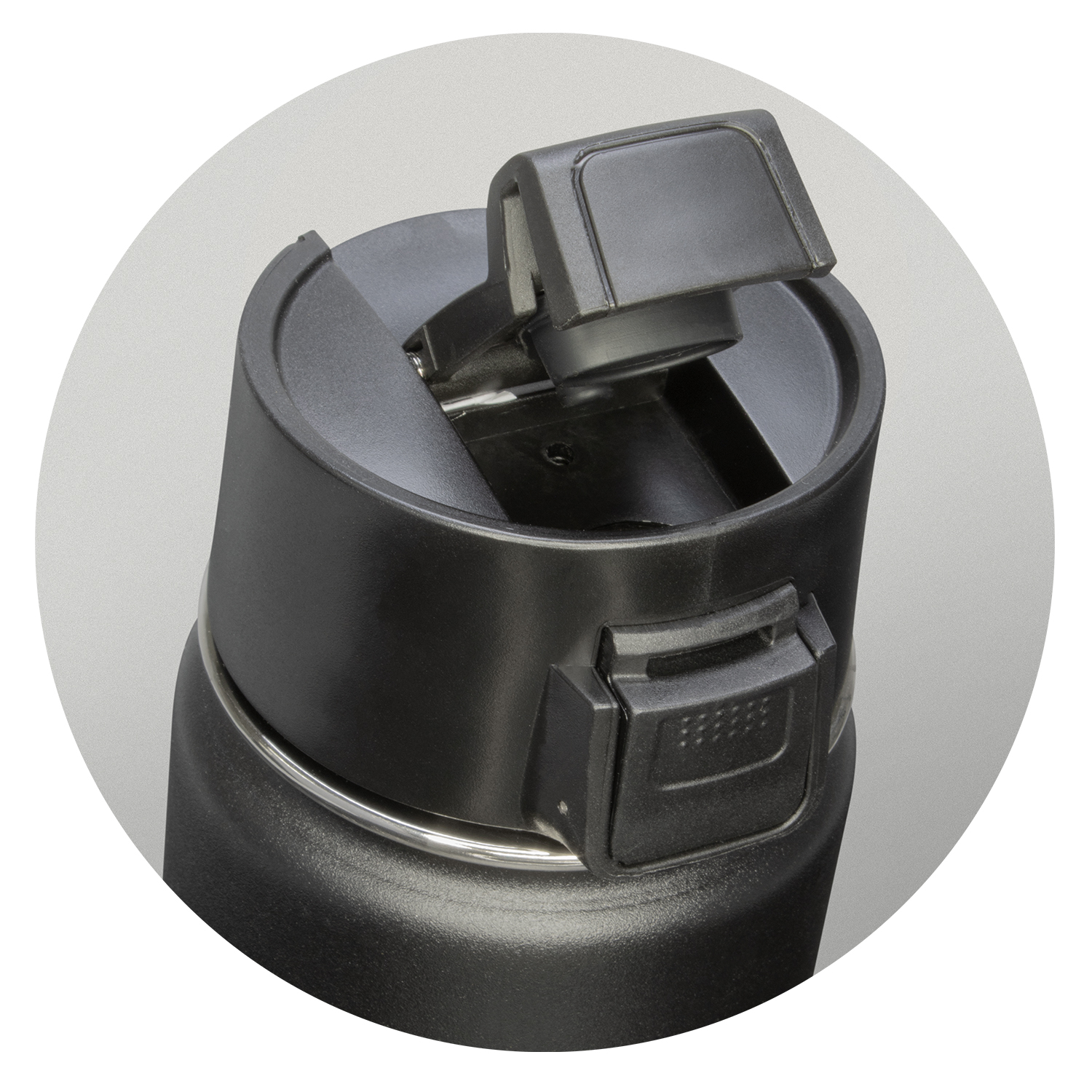 TRENDS | Swiss Peak Stealth Vacuum Cup