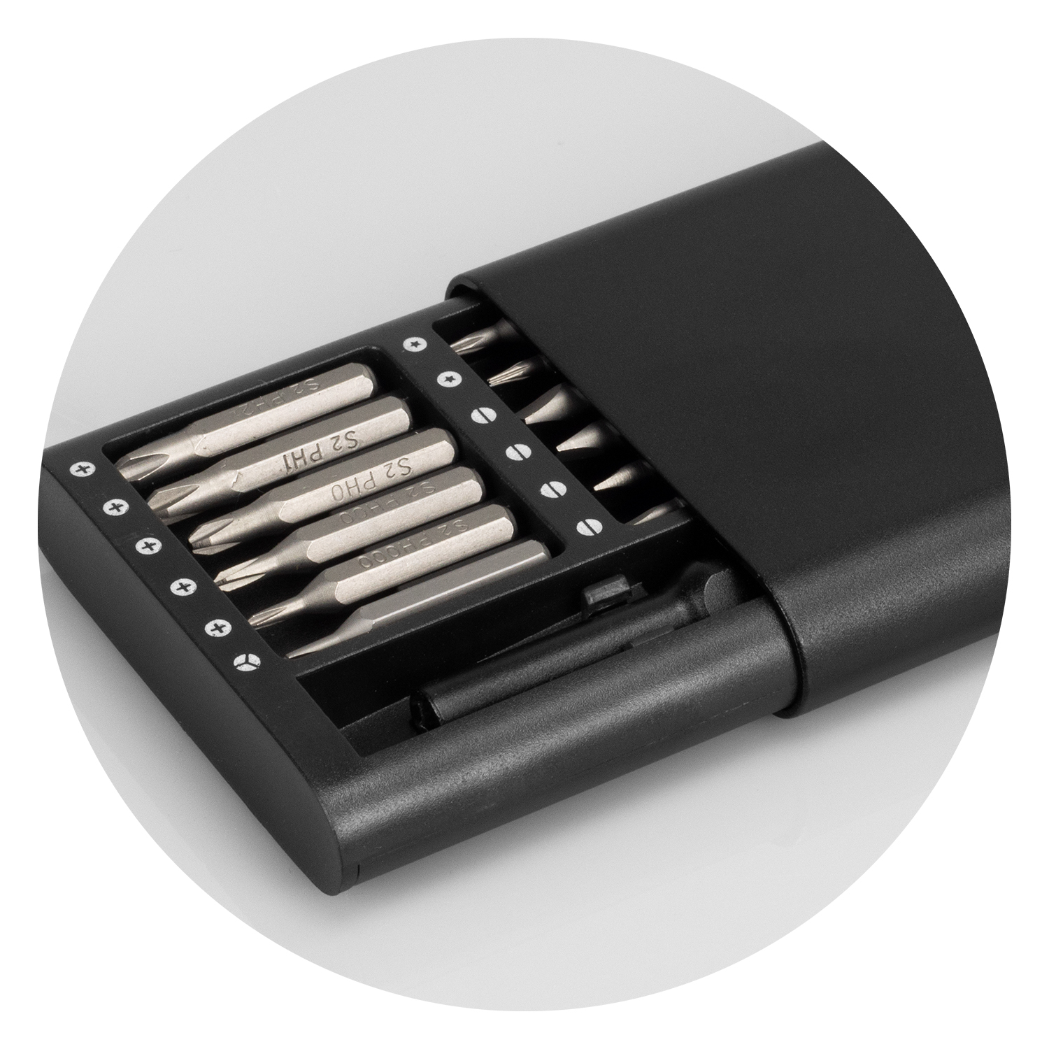 TRENDS | Axis Screwdriver Set