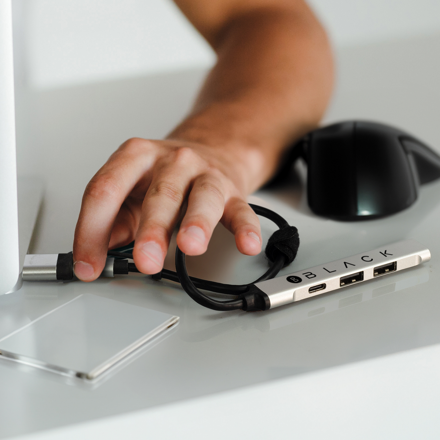 TRENDS | Megabyte USB Hub