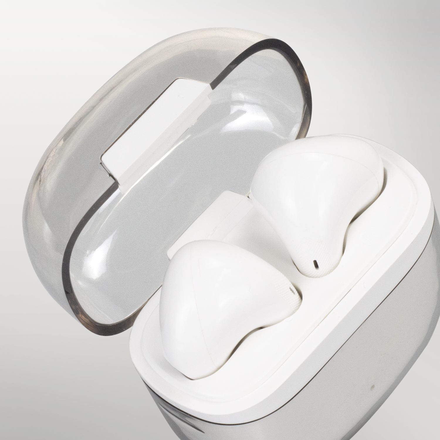 TRENDS | Rhythm Bluetooth Earbuds
