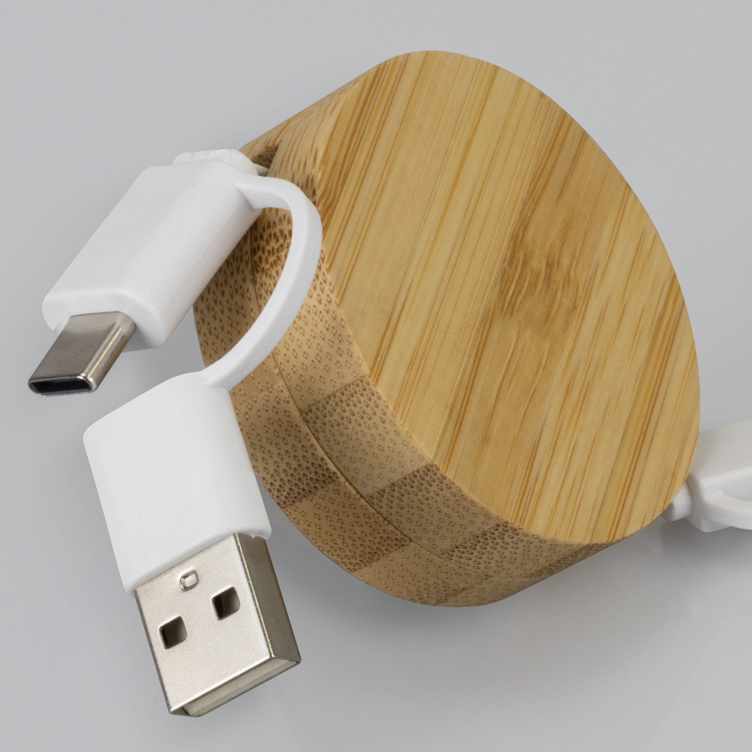 TRENDS | Bamboo Retractable Charging Cable