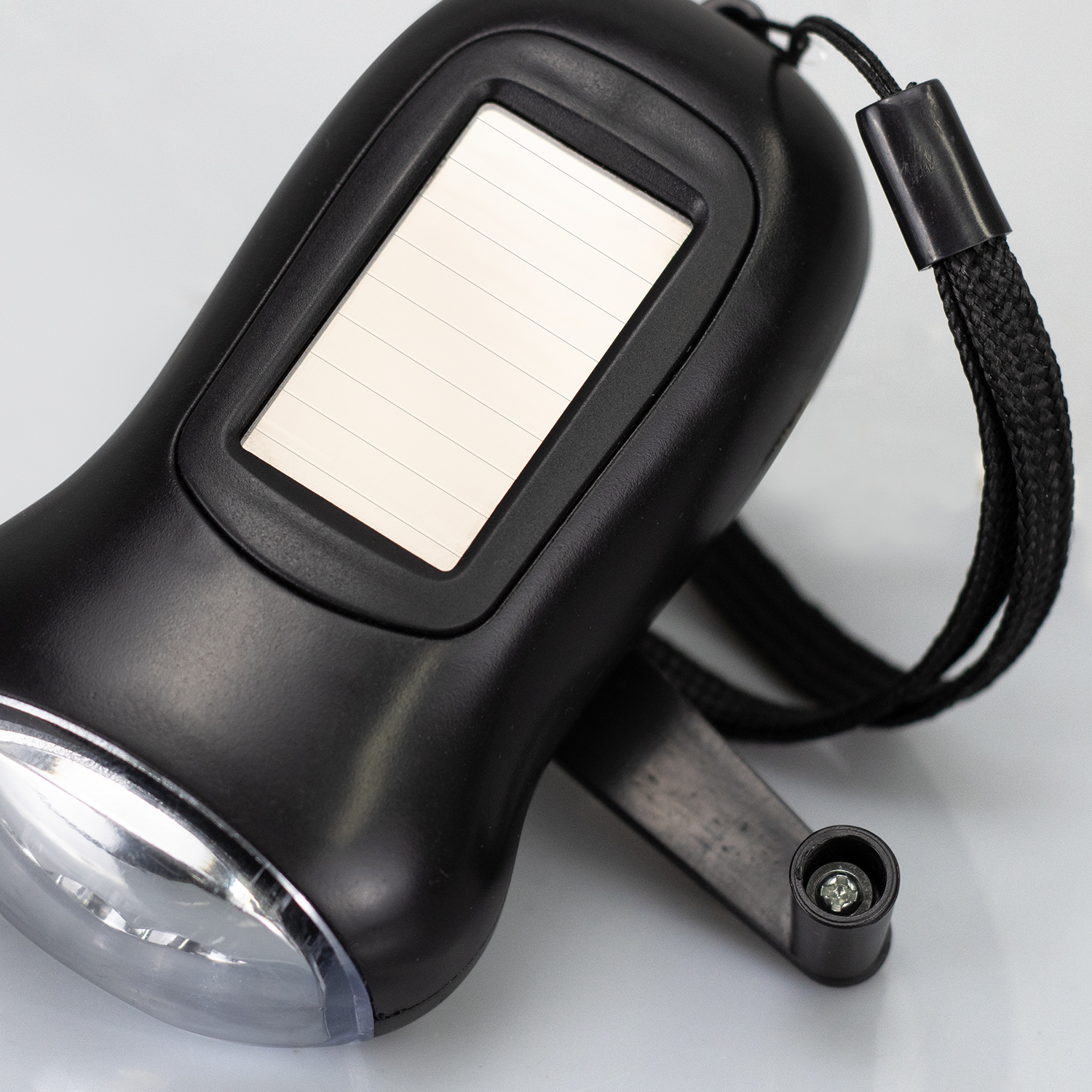 TRENDS | Dynamo Solar Torch