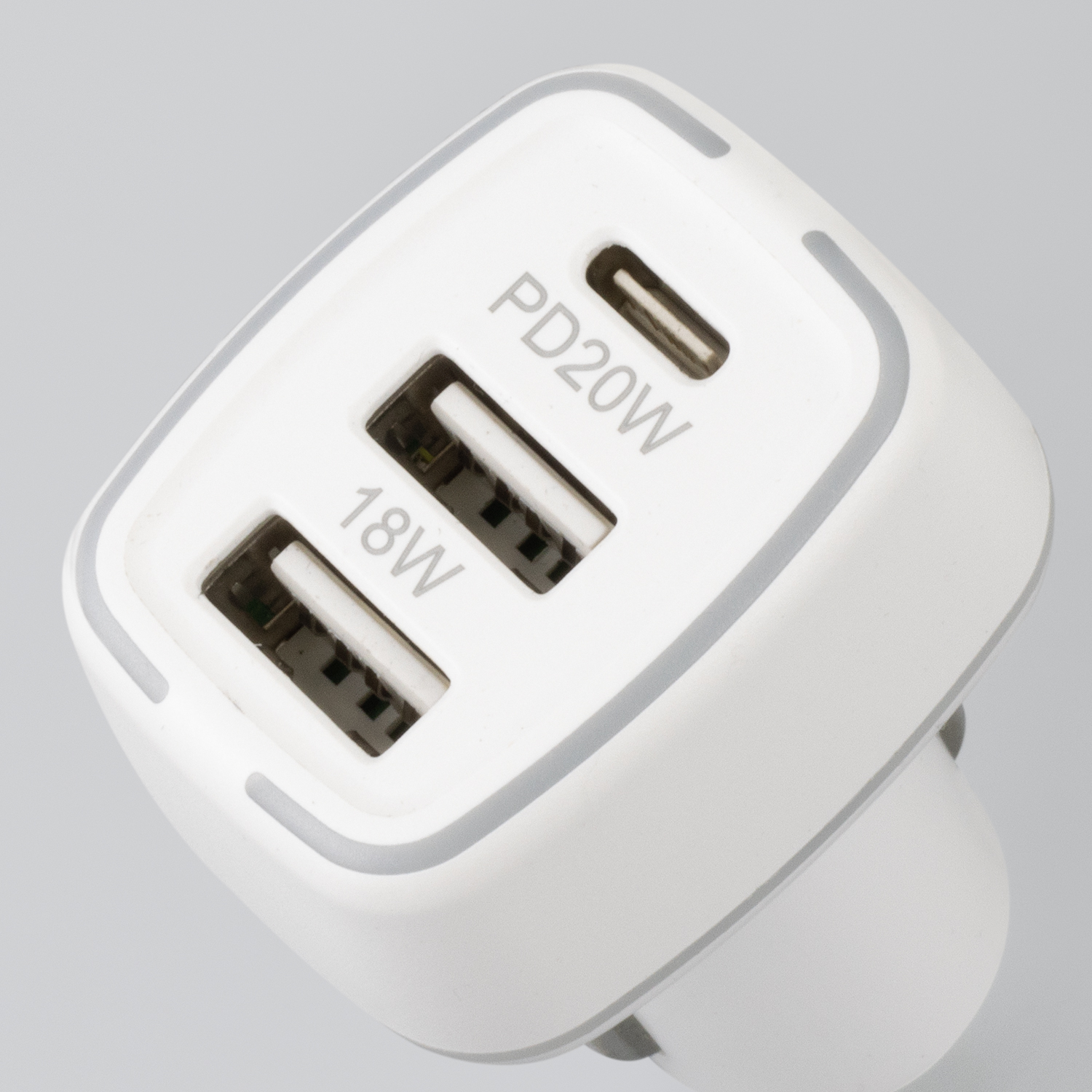 TRENDS | Photon Car Charger