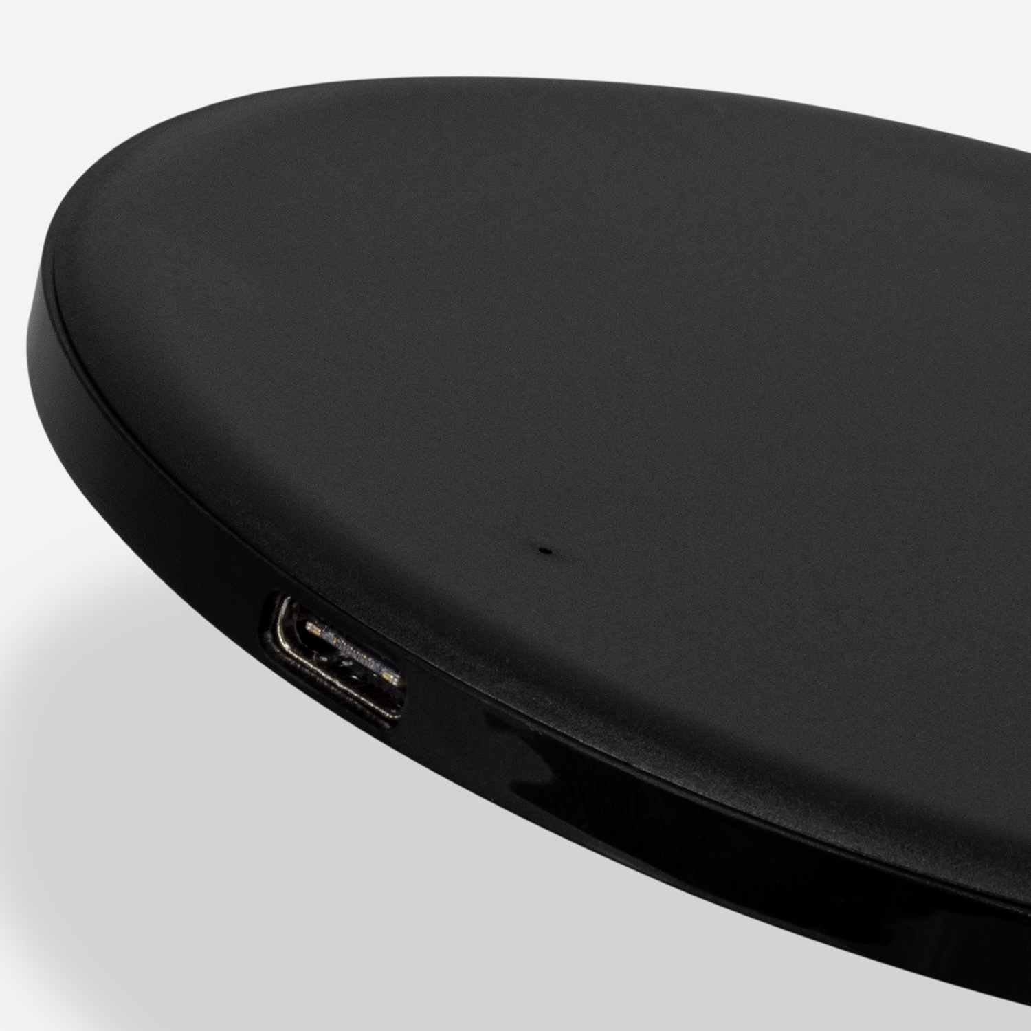TRENDS | Energon Wireless Fast Charger