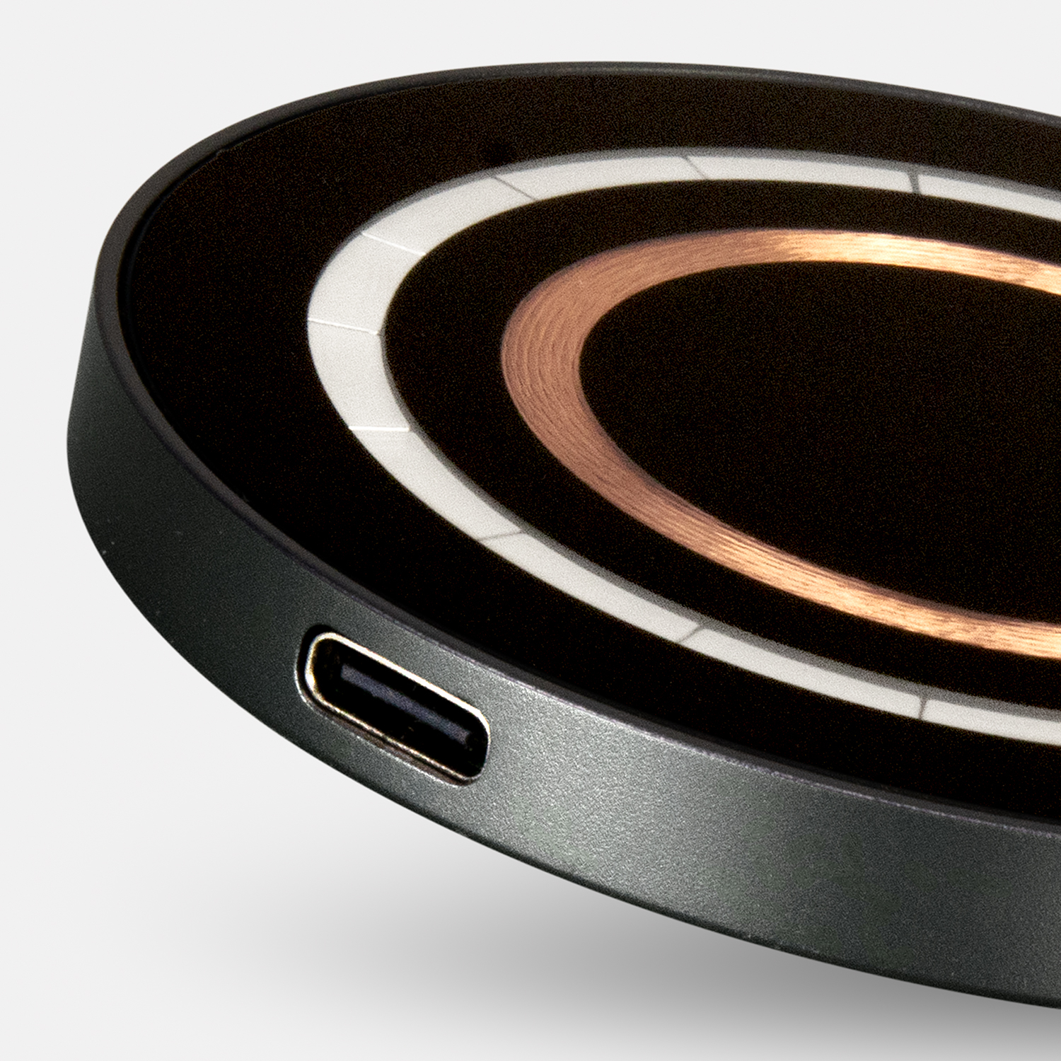 TRENDS | INGENIO Arc Single Wireless Charger
