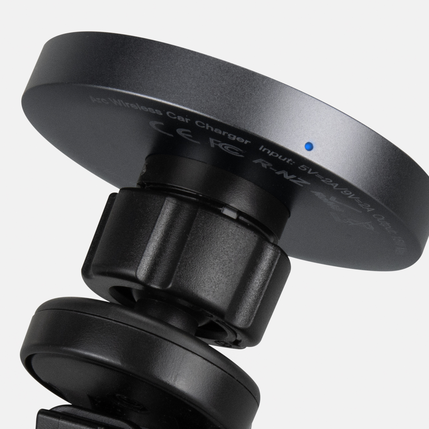TRENDS | INGENIO Arc Wireless Car Charger