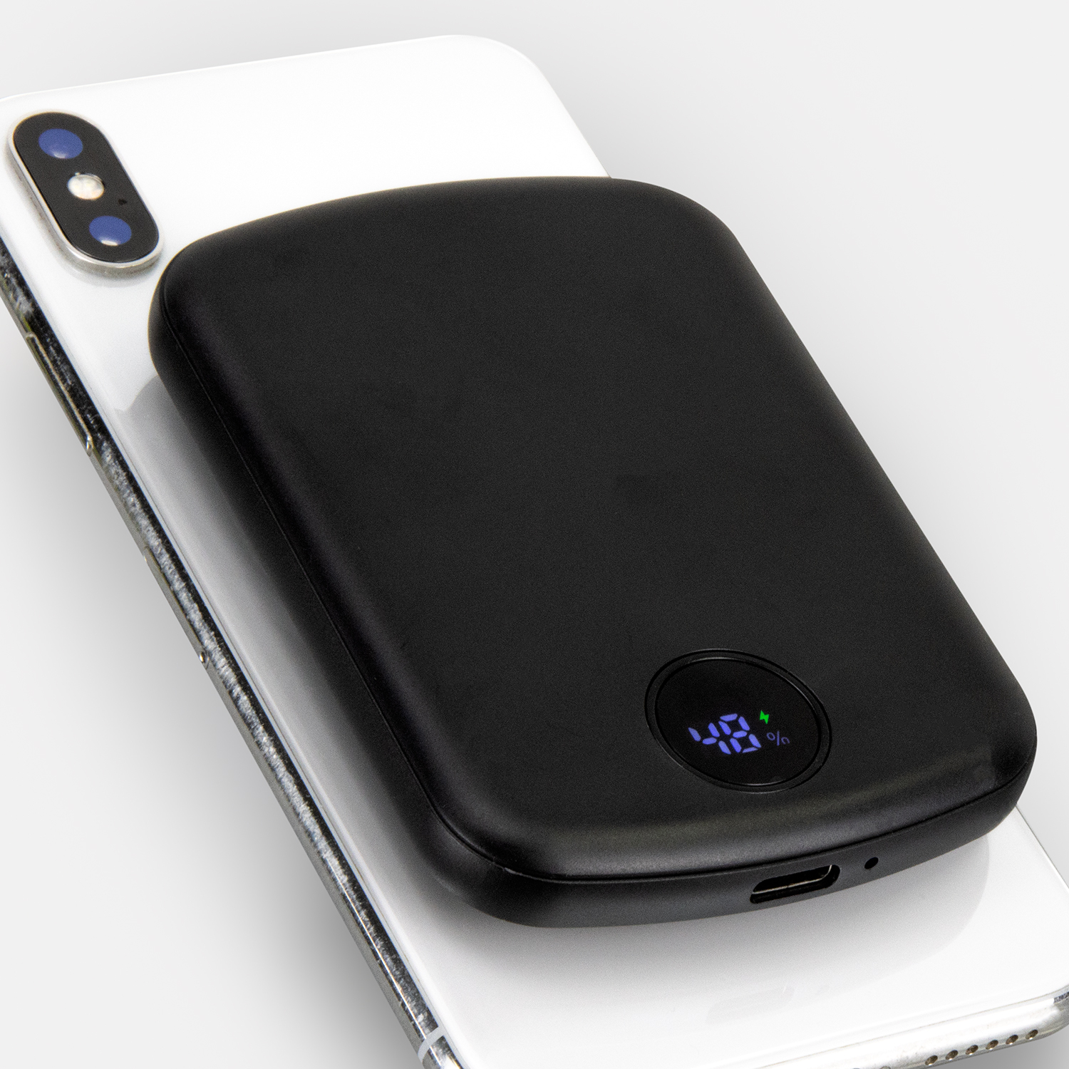 TRENDS | INGENIO MagSnap Wireless Charging Power Bank