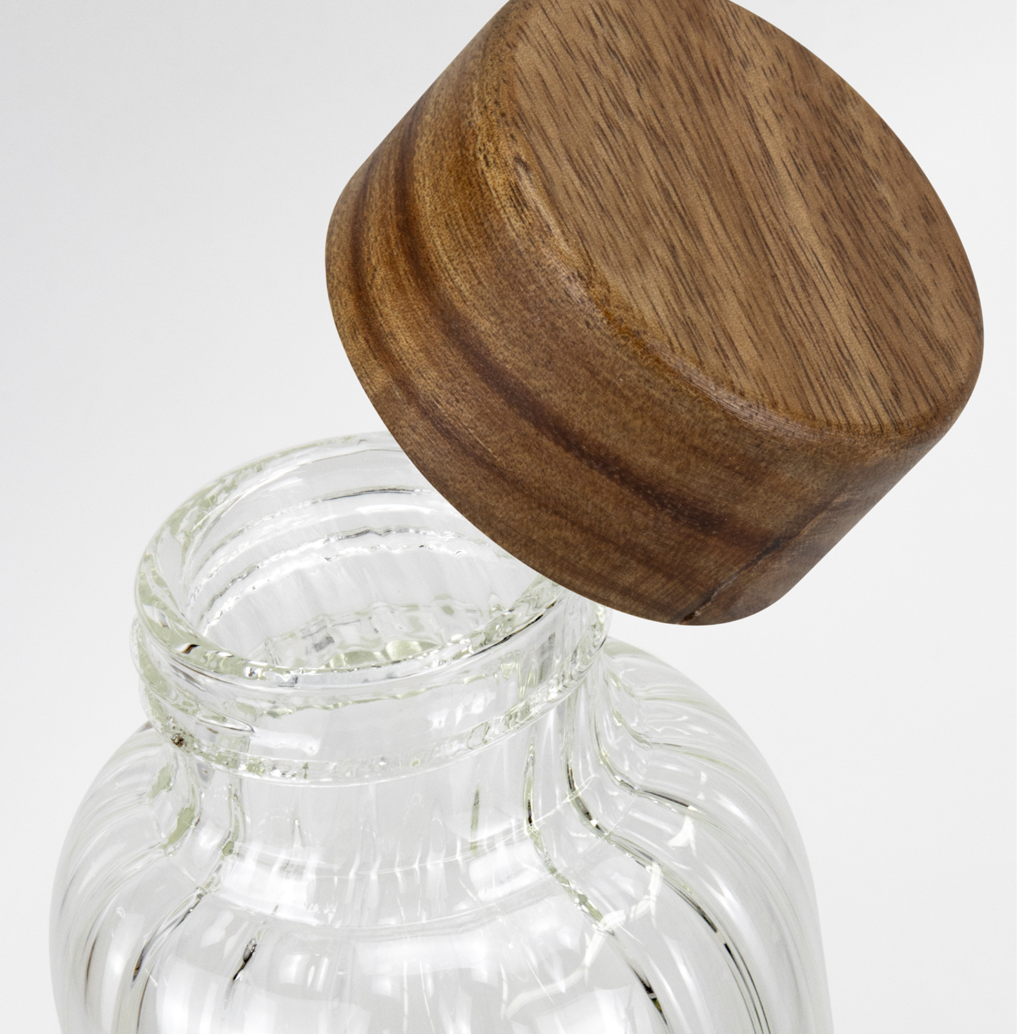 TRENDS | Keepsake Linear Glass Drink Bottle
