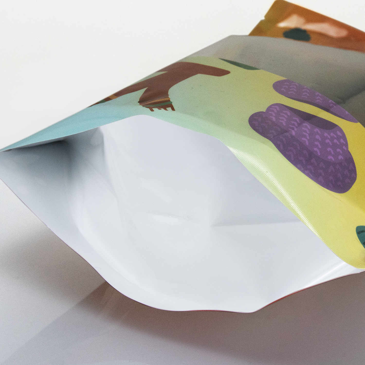 TRENDS | Foil Stand Up Pouch - Extra Large